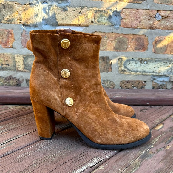 Isaac Mizrahi | Shoes | Isaac Mizrahi Gabina Boots | Poshmark